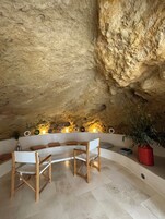 Quarto Superior, vista para a colina (Agua) | Sala de estar