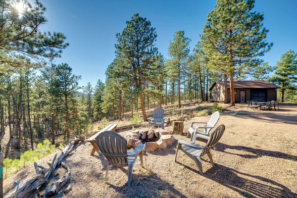 Fish, Hike & Sightsee: Lovely Florissant Cabin! - Colorado