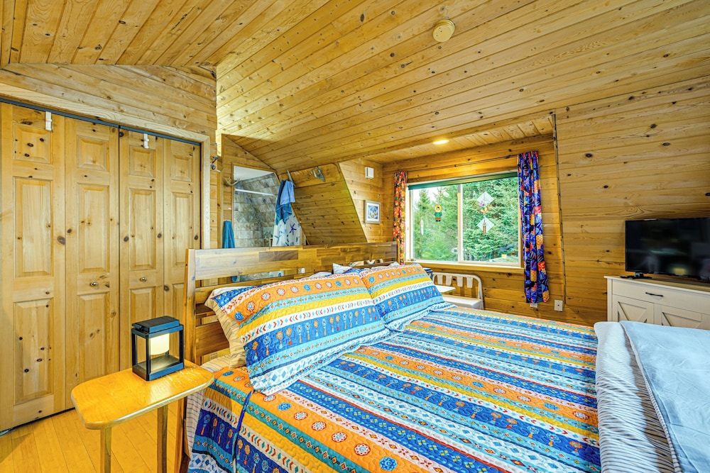 Deck & Panoramic Views: Bayfront House In Homer! - Alaska