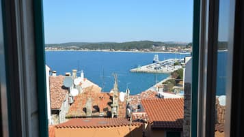 Apartamento (Two Bedroom Apartment) | Vista do quarto