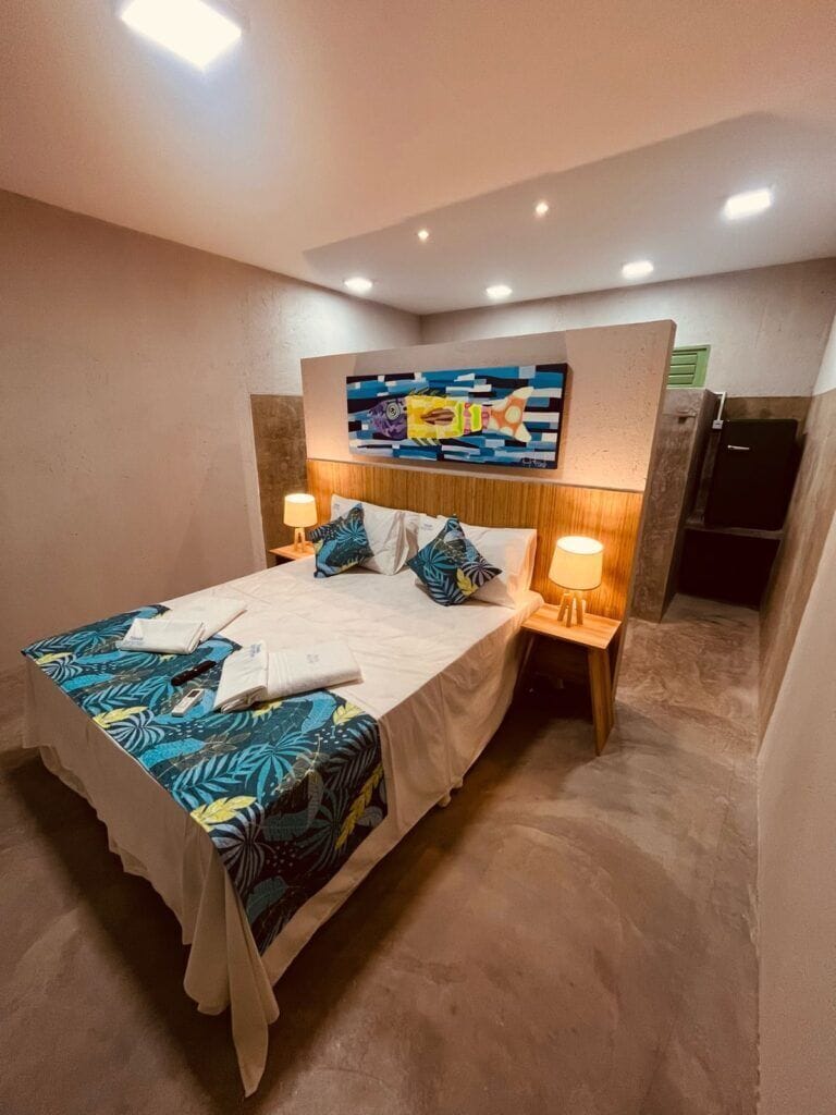 Wi-Fi de cortesia, roupa de cama