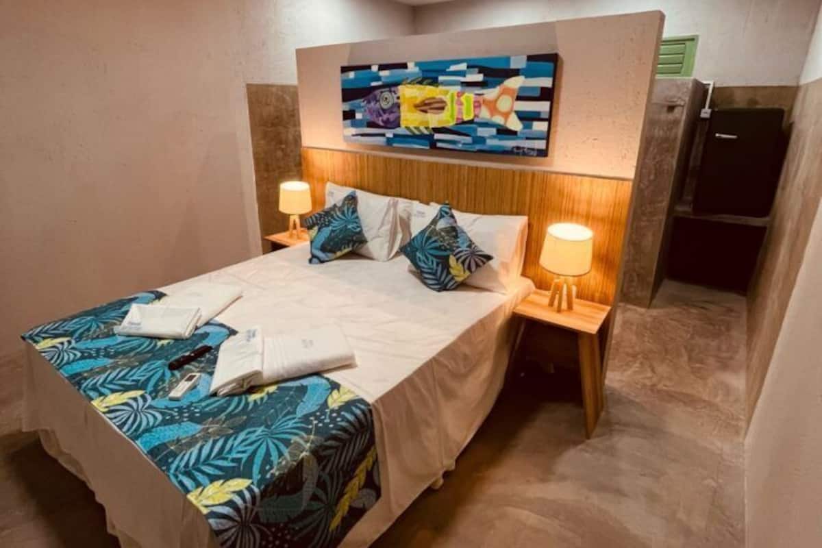 Wi-Fi de cortesia, roupa de cama