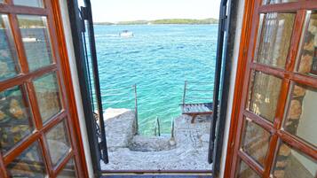 Apartamento (One Bedroom Apartment with Sea View) | Vista do quarto