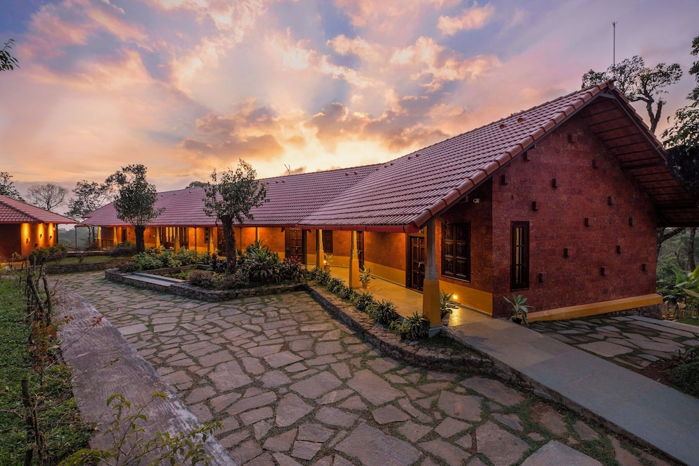 Amã Stays & Trails Alpenhof , Coorg - コダグ