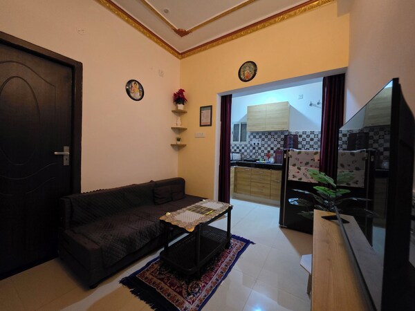 Narayans Residency - Bodh Gaya