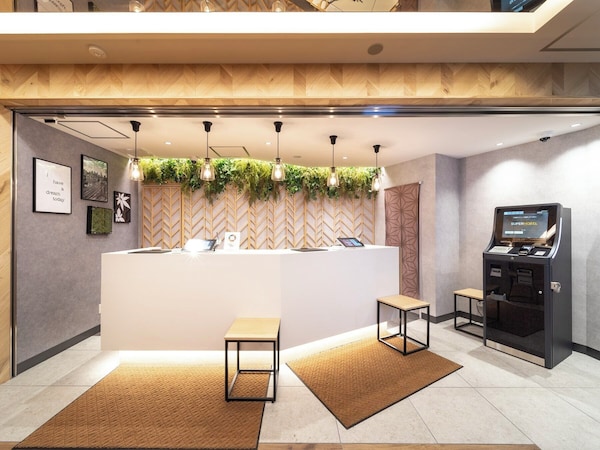 Super Hotel Premier Namba Shinsaibashi Natural Hot Spring - Nanba