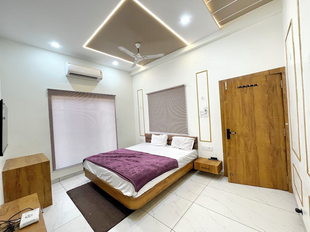 Hotel Gupta Residency - Near Temple - Ujjain