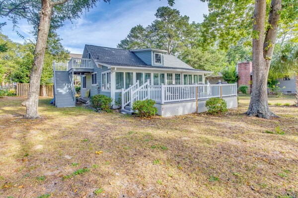 Walk To Ocean: Home W/ Deck In North Myrtle Beach - South Carolina