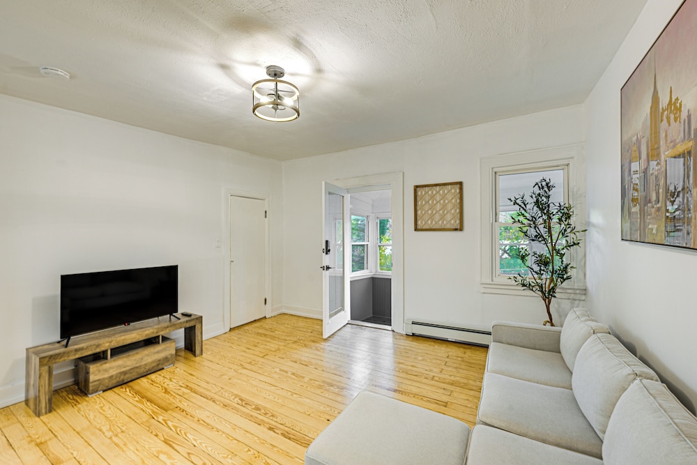 Nyc Area Apartment On Hudson River! - Dobbs Ferry, NY