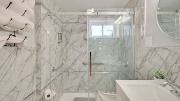 Casa (2 Bedrooms) | Interior