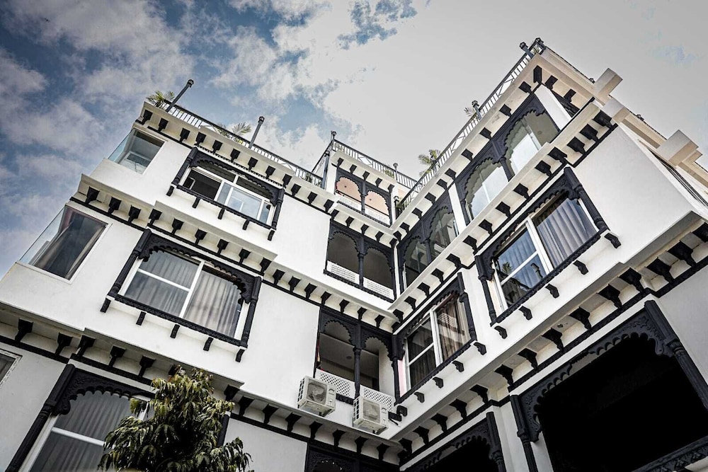 Udaipur View Guest House & Restaurant - Udaipur