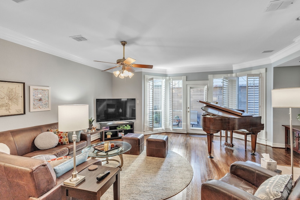 宽敞都市高档静居 3 卧室联排别墅 - 達拉斯