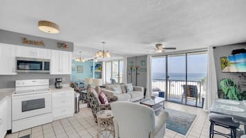 Apartamento em Condomínio Fechado, 1 cama queen-size e sofá-cama (Seaside Beach & Racquet 3305) | Interior