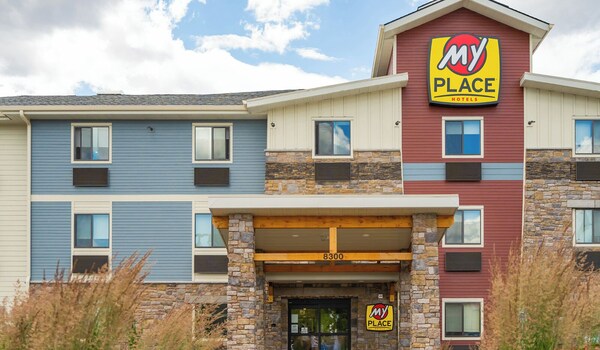 My Place Hotel-redding Ca - Redding, CA