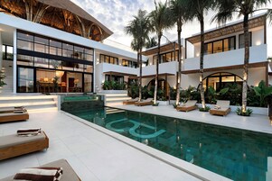 Piscina externa