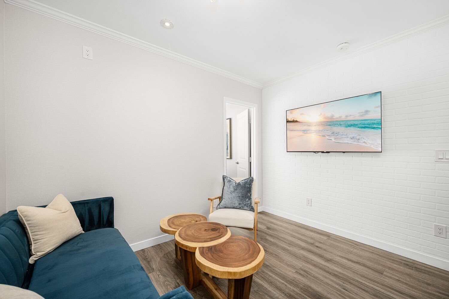 West Oceanfront Oasis 7 - Newport Beach, CA