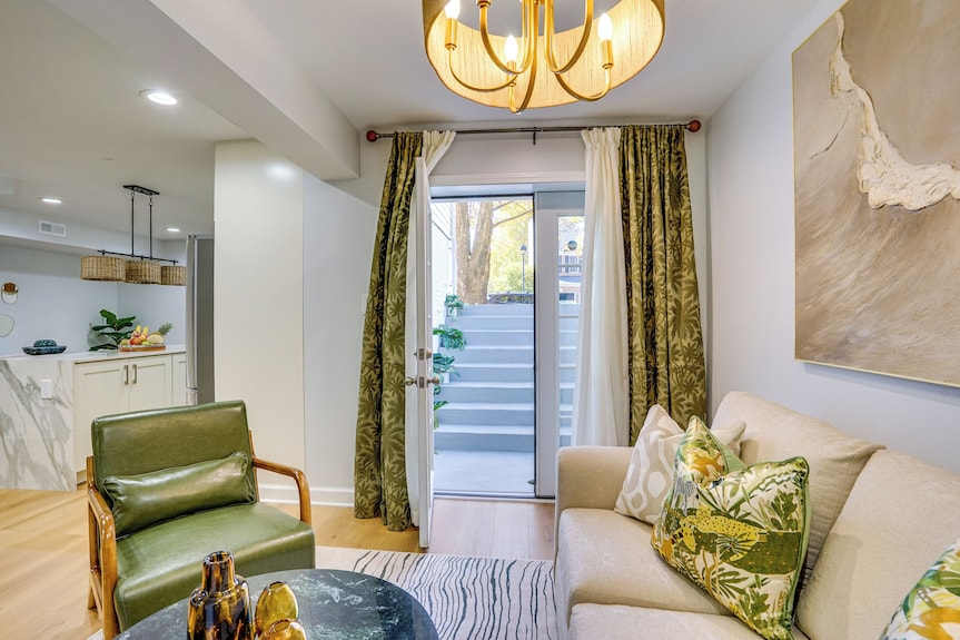 Dulles Executive Resort, 5 Minutes From Iad, 10 Minutes From Reston Town Center. - Ashburn, VA