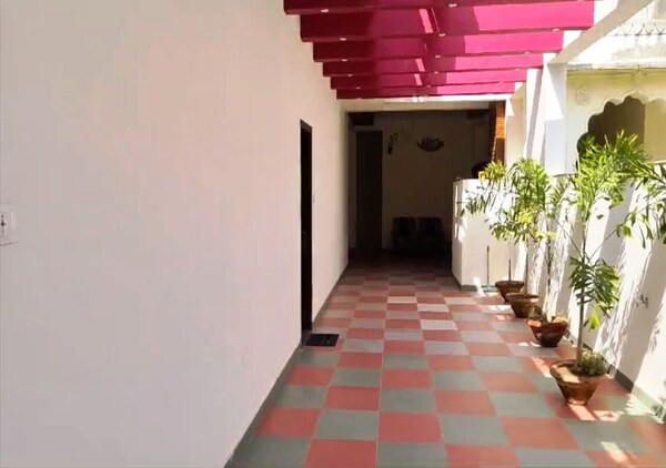 Hotel Golden Bird Pushkar - Ajmer