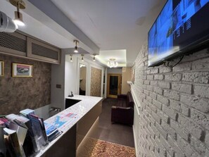 Cofre no quarto, quartos insonorizados, ferro/tábua de engomar 