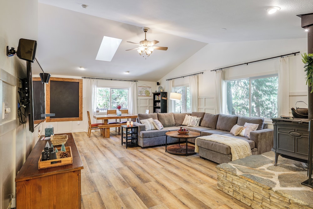 Forest-view Retreat: Grill & Fireplace In Sonora - Sonora, CA