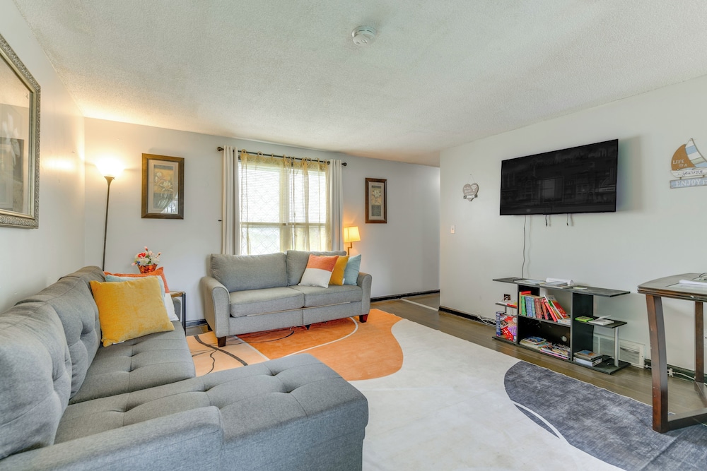 4 Mi To Dtwn: Family Home In Buffalo - Buffalo, NY