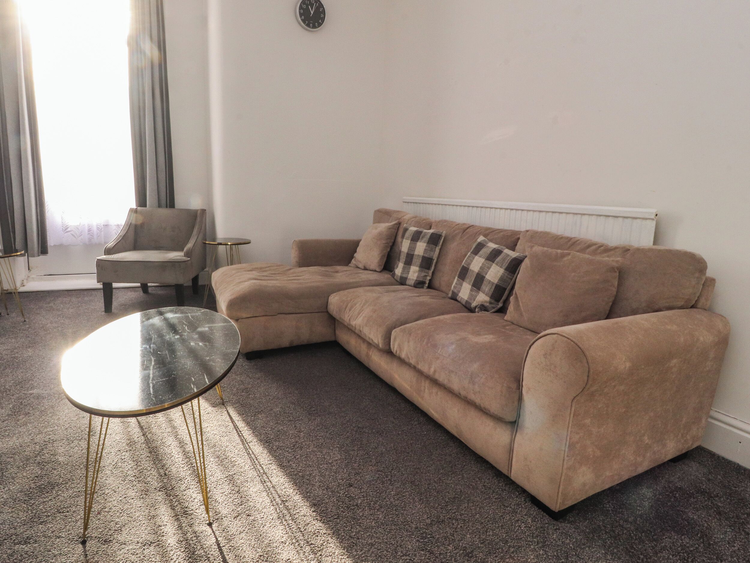 21 Eaves Street, Country Holiday Cottage, With A Garden In Blackpool - Blackpool