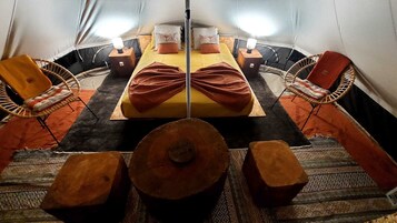 Tenda Deluxe, vista para o rio | 1 quarto, Wi-fi grátis