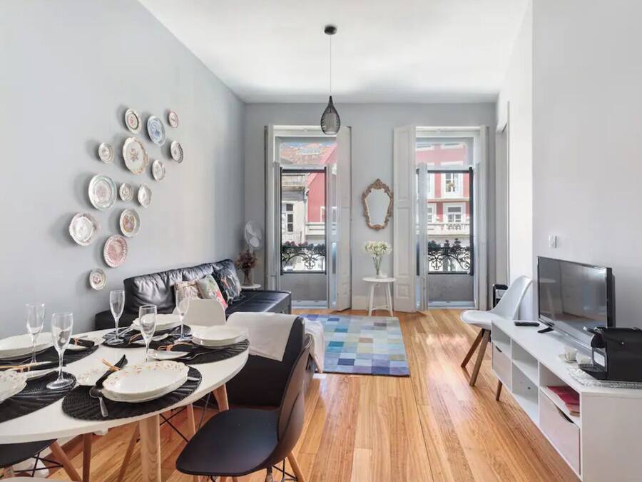 Apartment, 1 Bedroom 2nd Floor | Cortinas blackout, quartos à prova de som, ferros/tábuas de passar roupa