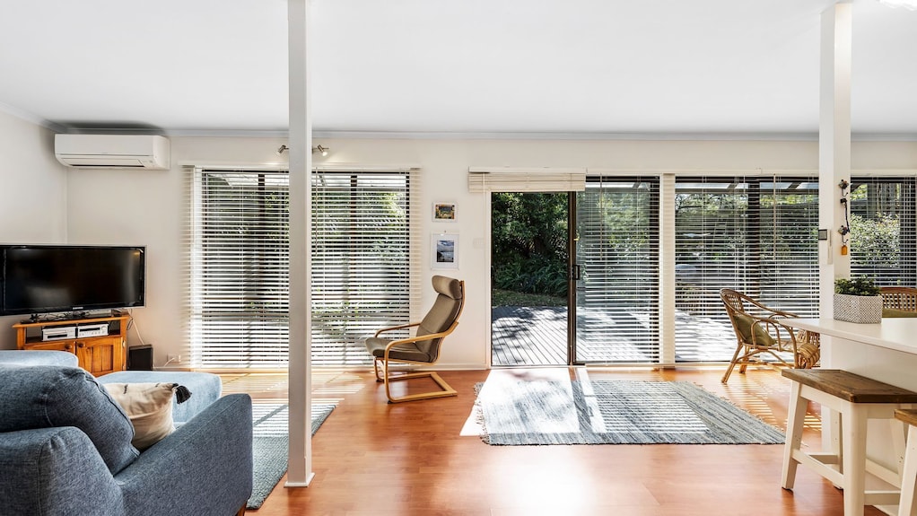 The Treehouse At Long Beach - Long Beach