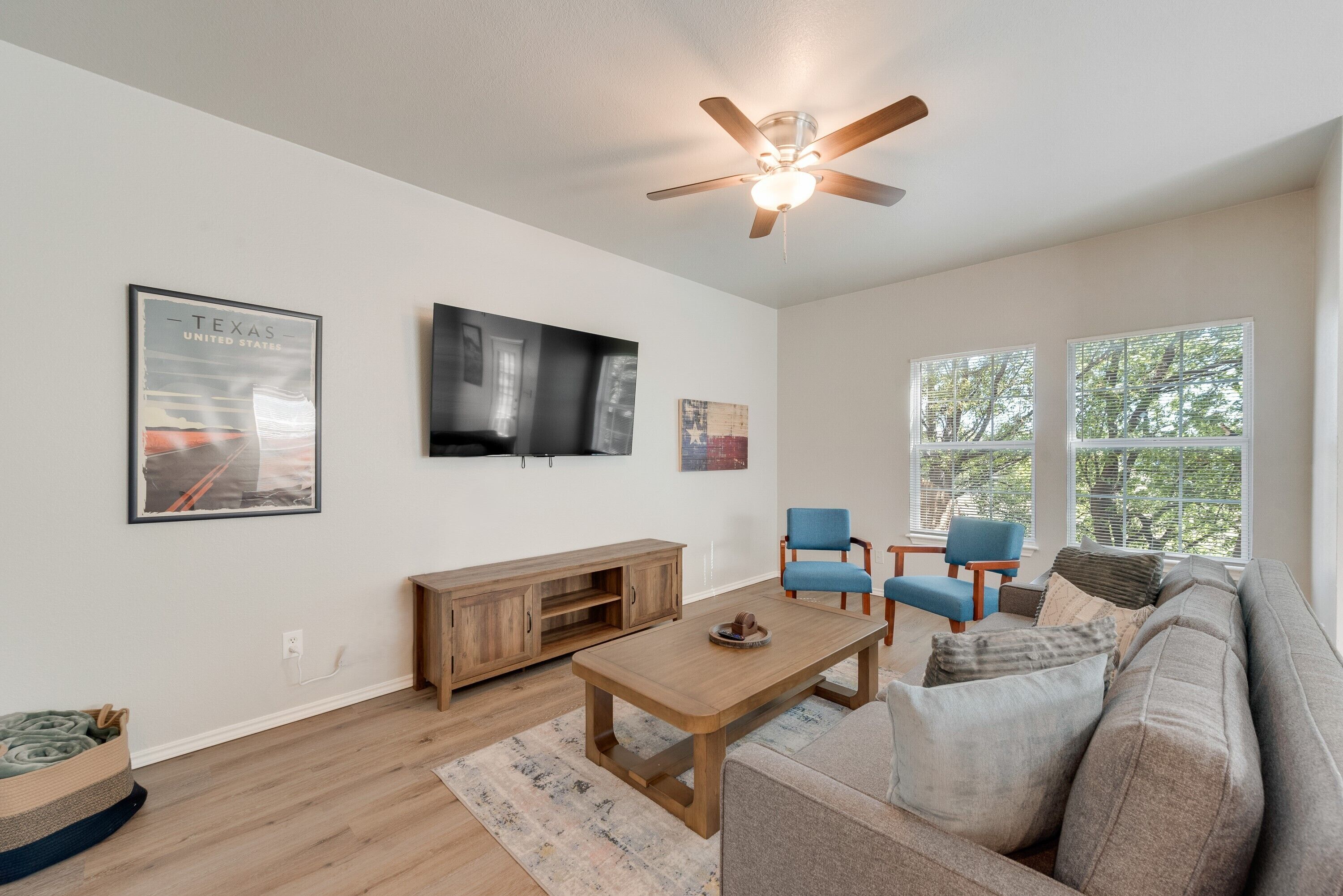 Spacious Frisco-little Elm Getaway With Wifi And Ac!  Pets Welcome! - Little Elm, TX