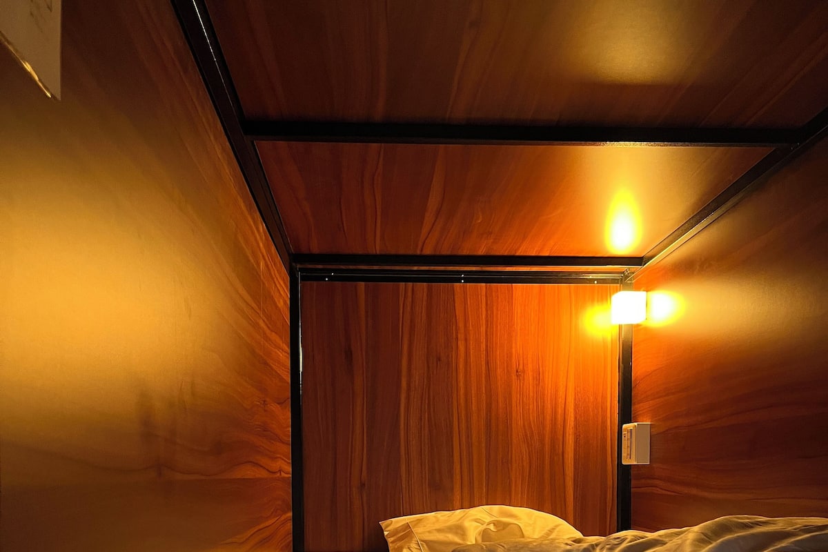 Casa Básica, em dormitório misto, não fumadores | 4 quartos, cofre no quarto, cortinas/cortinados opacos, Wi-fi grátis