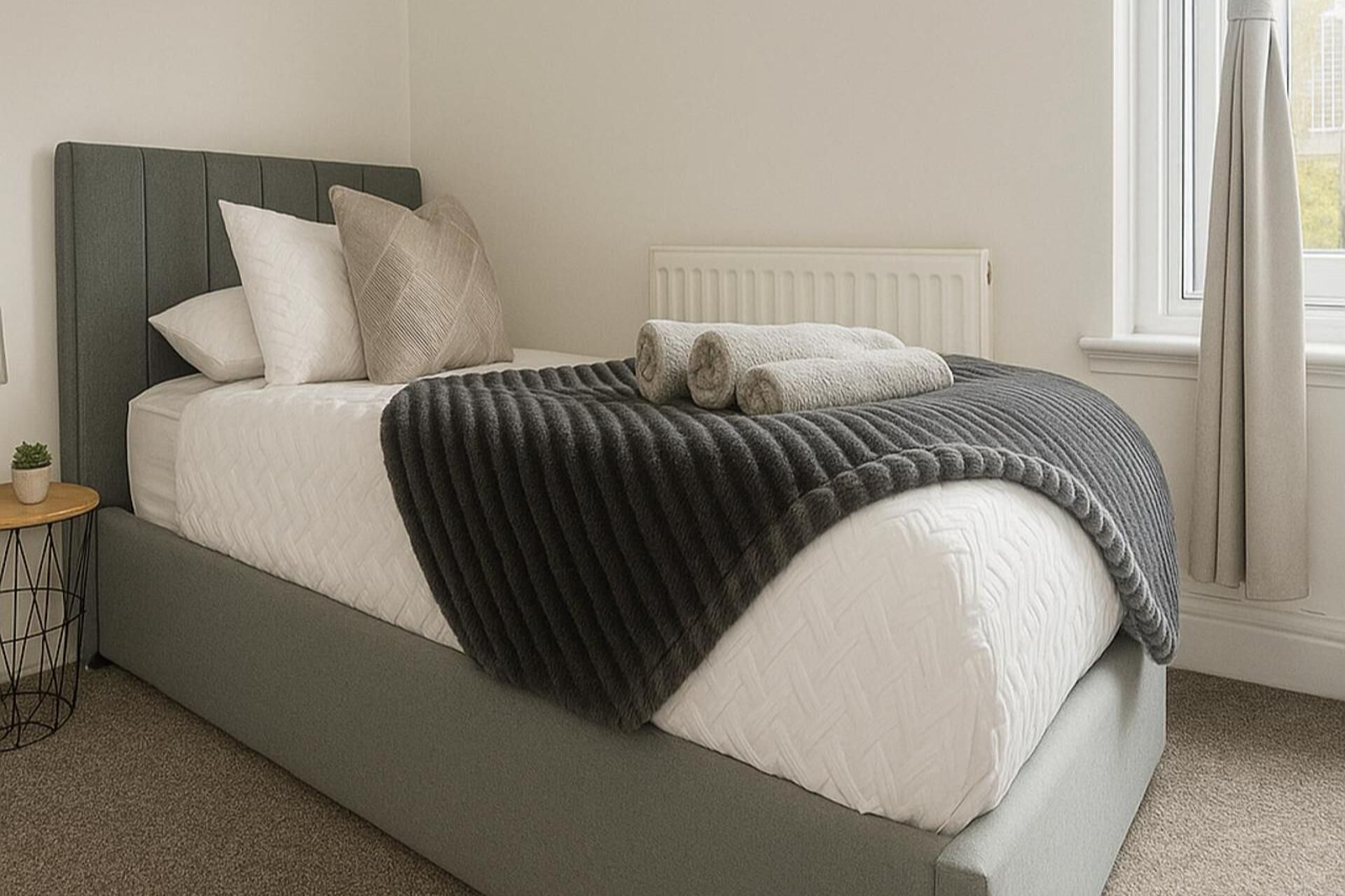 1 quarto, ferro/tábua de engomar, Wi-fi grátis, roupa de cama fornecida 