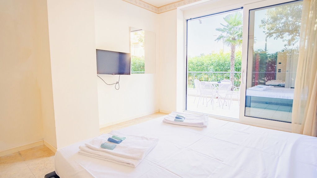 14 Relais Du Lac Charme - Sirmione