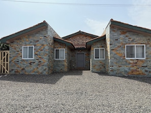Fachada da propriedade