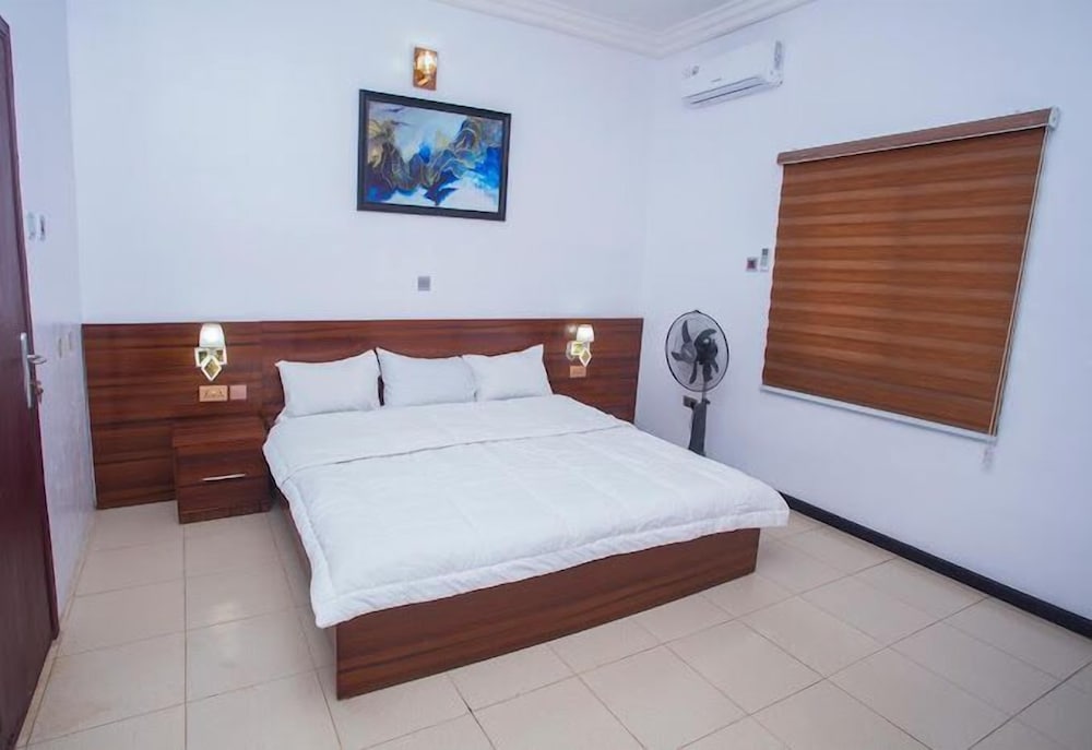 Readyhomes Shortlets And Apartments - Ibadan