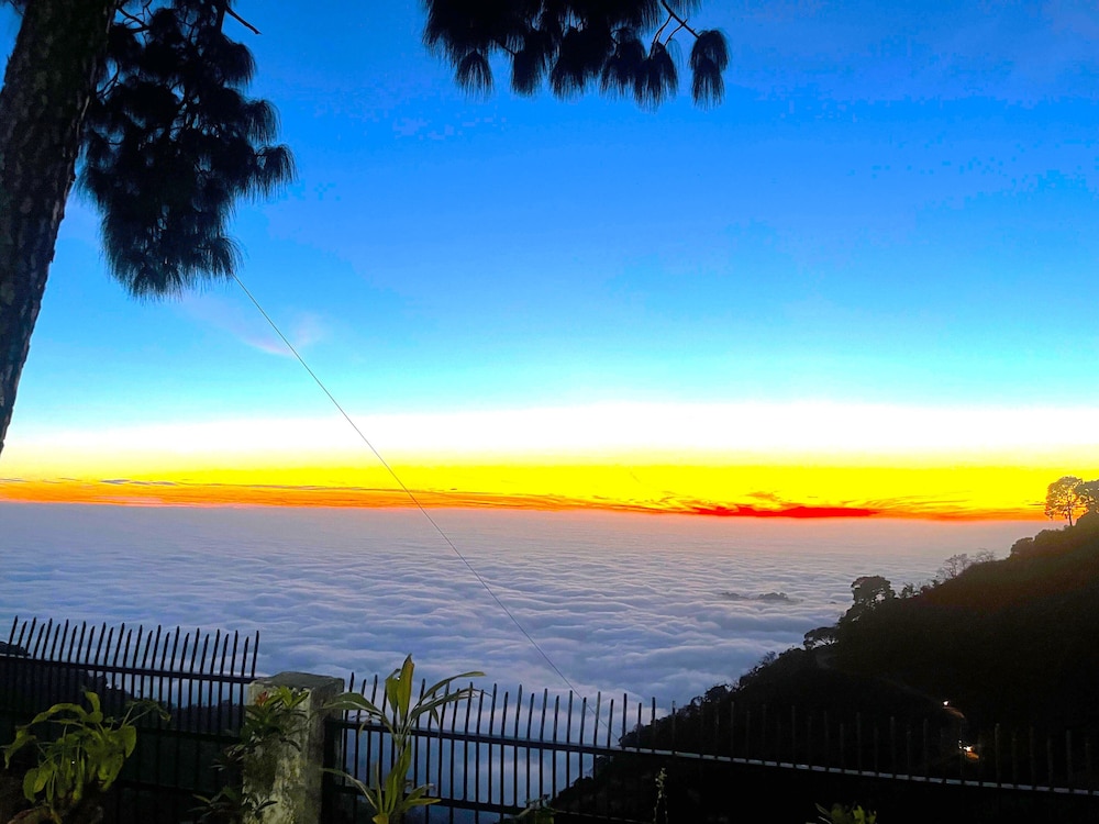 The Cloud Homestay - Himachal Pradesh