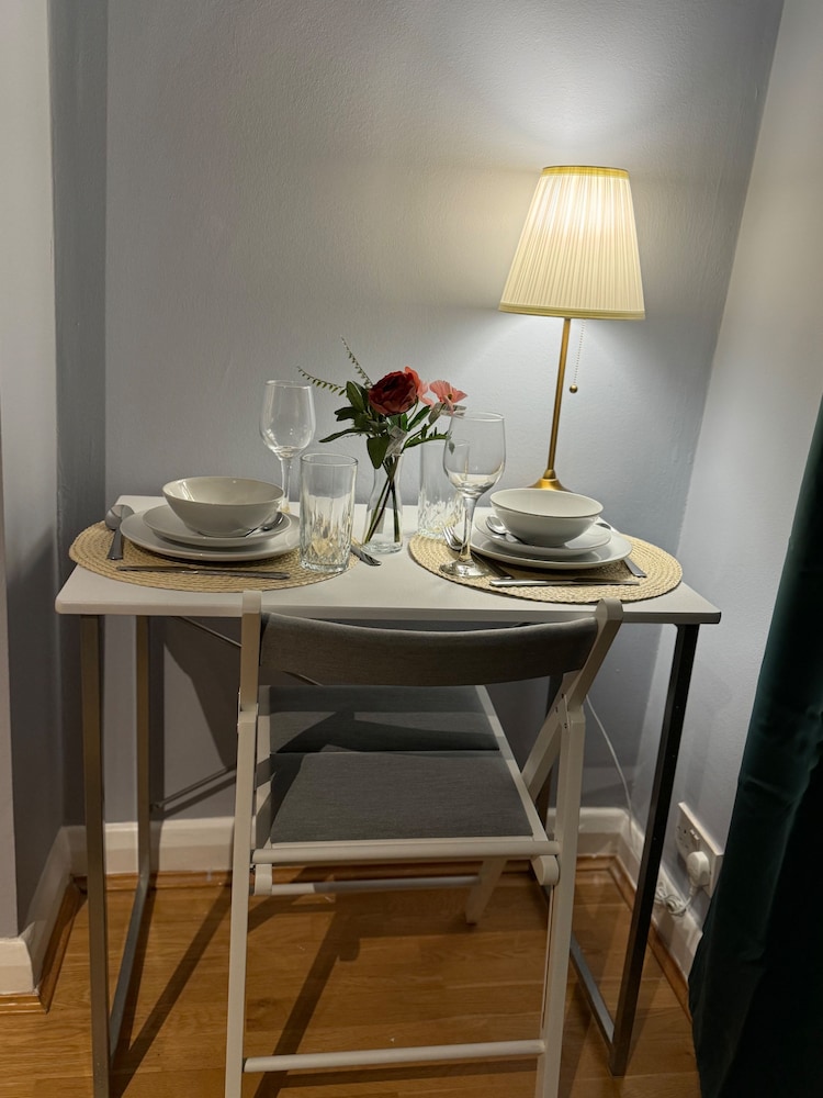 Charming London Apartment Near Notting Hill - Wembley Stadium