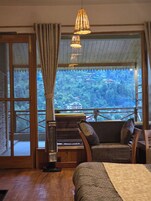 Quarto Clássico com Cama de Casal, varanda | Secretária, quartos insonorizados, Wi-fi grátis 