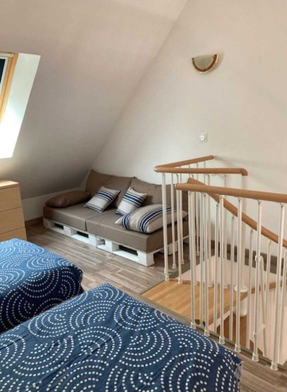 Petite Maison Classique - Étel