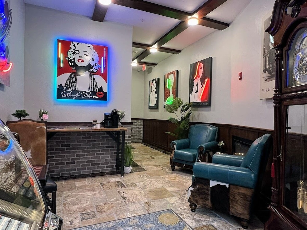 Incredible Downtown Apartment W/ Views & Desk @ The Virginia Grand ...