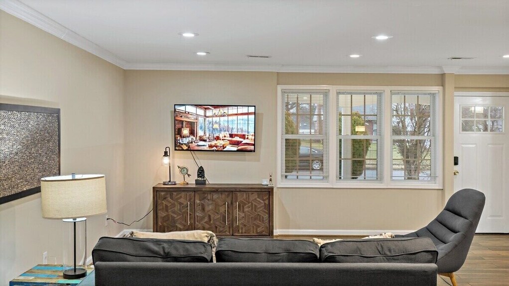 Entertaining | 5 Bedrooms | Luxury | Dc Vibe - Fairfax, VA