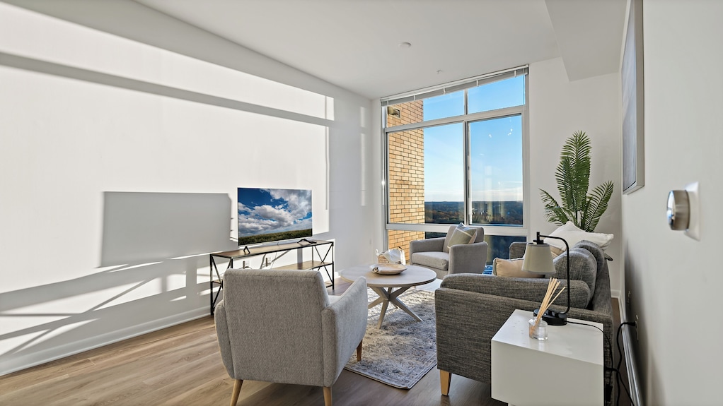 Unique Collection | Luxury | Tysons | Rooftop Pool - Fairfax, VA