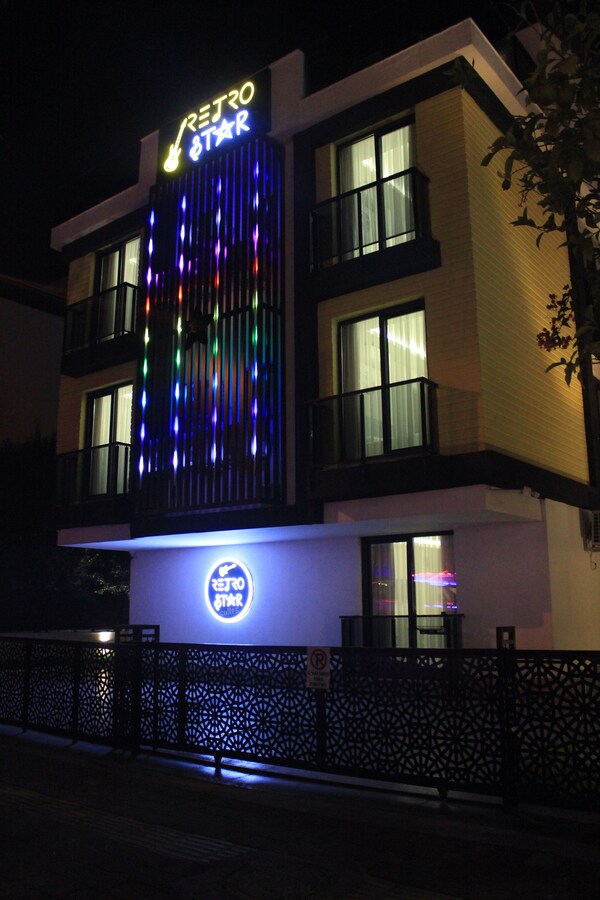 Retro Star Suites - Antalya