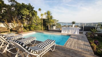 Piscina exterior