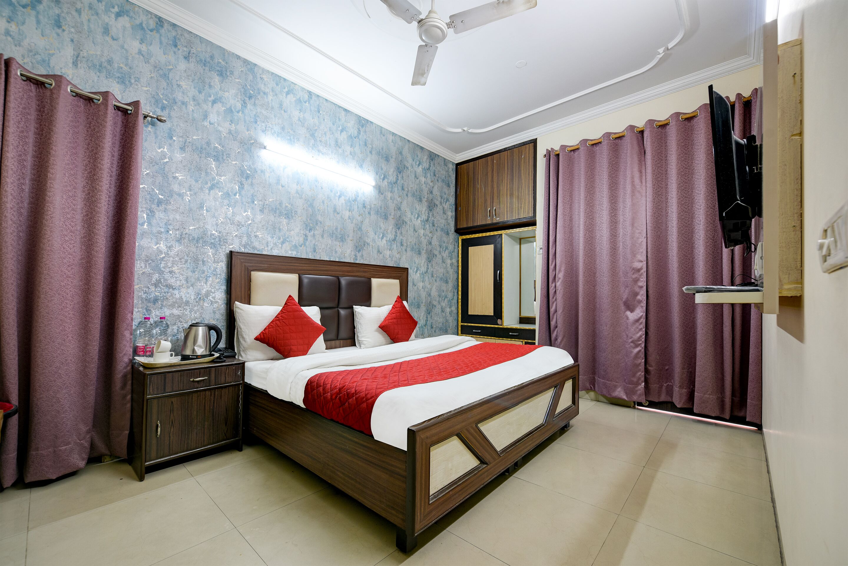 Quarto, 1 quarto, fumadores, Vista para a cidade | 1 quarto, quartos insonorizados 