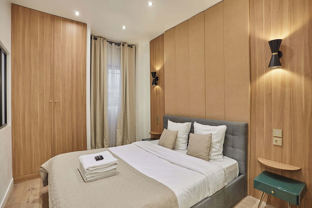 Sublime apartment in the heart of Paris 8 people - Paris | Vrbo