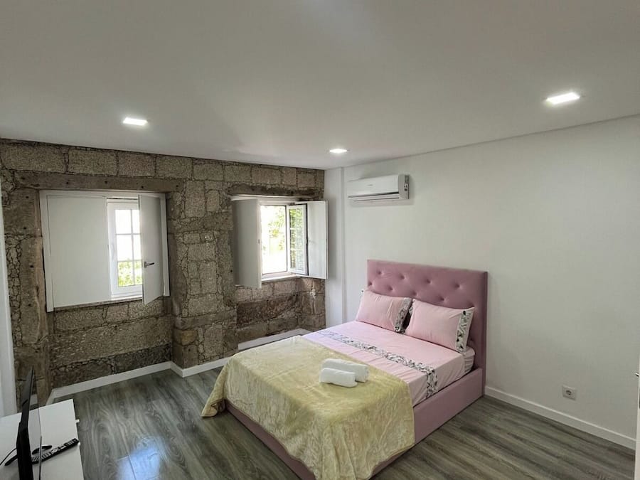 Quarto, casa de banho partilhada, Vista para a cidade (Privado 1 andar) | 1 quarto, Wi-fi grátis