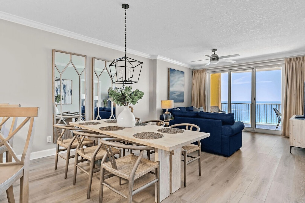 Emerald Isle Resort 1409 Beachfront Access + Chairs Incl Pool, Ocean Views - Floride