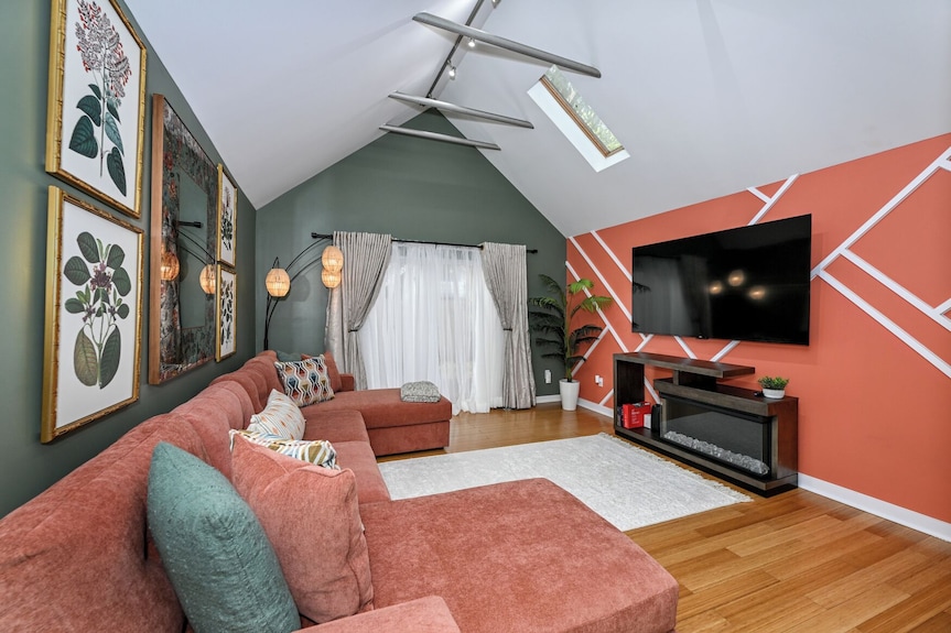 Lux Ohio City Gem - Cleveland