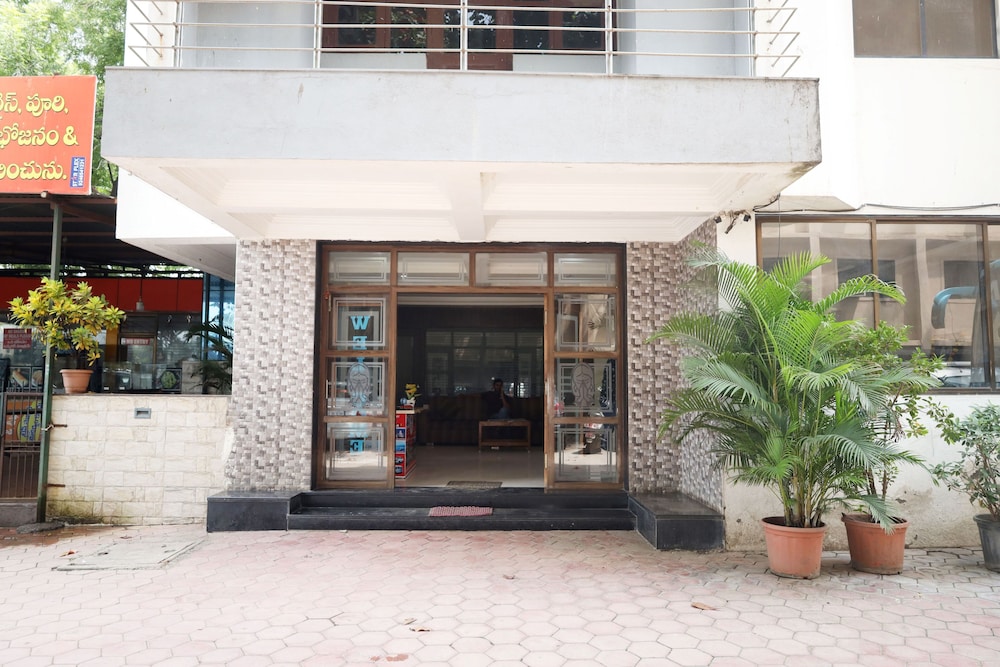 Hotel Sachidanand - Shirdi